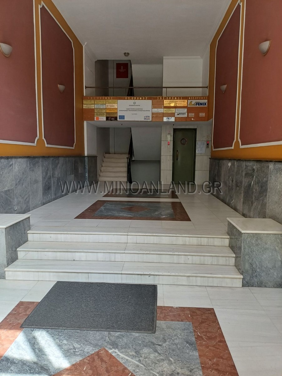 ΔΟΥΚΟΣ ΜΠΟΦΩΡ ΕΝΟΙΚΙΑΖΕΤΑΙ ΓΡΑΦΕΙΟ 76ΤΜ